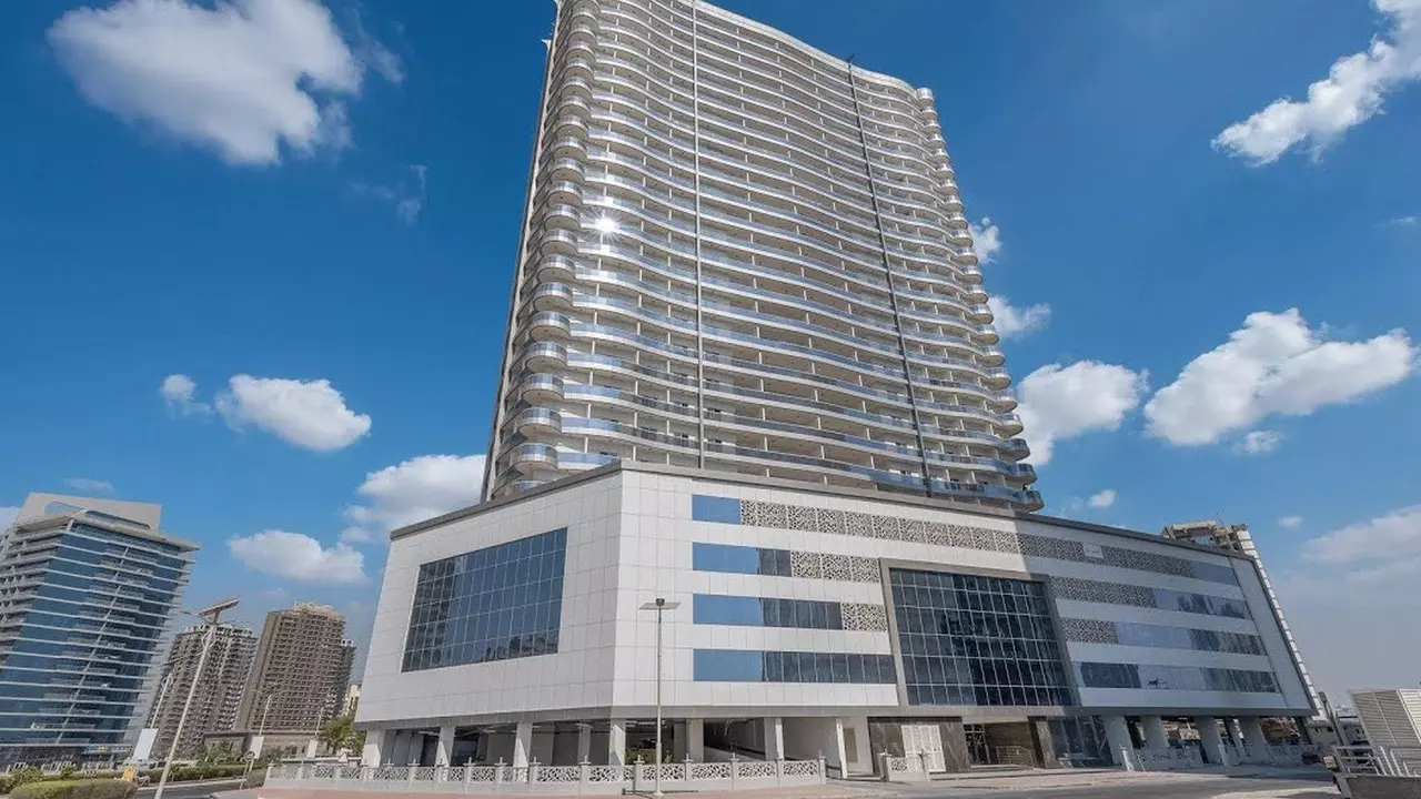 HERA TOWER - price catalog by developer layouts, prices catalog and promo - Dubai Sports City ...